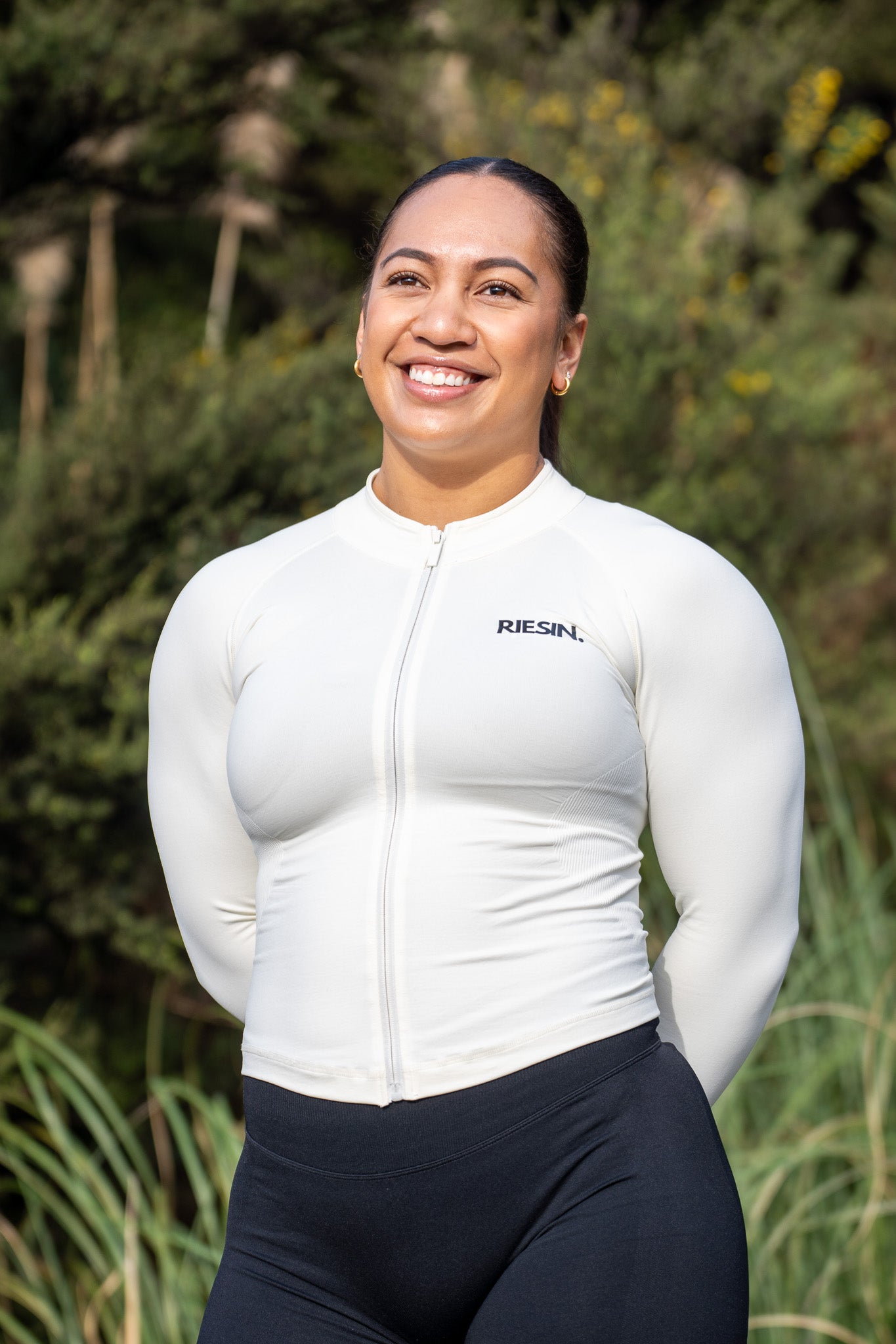 Mā Fitted Zip Jacket – Riesin
